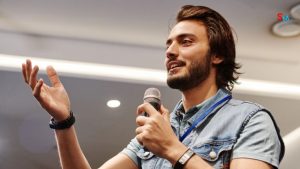 120 Inspiring Quotes to Start A Speech with Impact - smartmovesonly